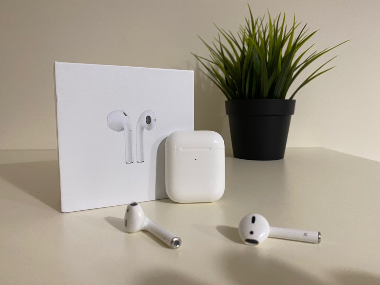 AirPods 2, ecco il clone – la nostra prova della copia delle cuffie ...